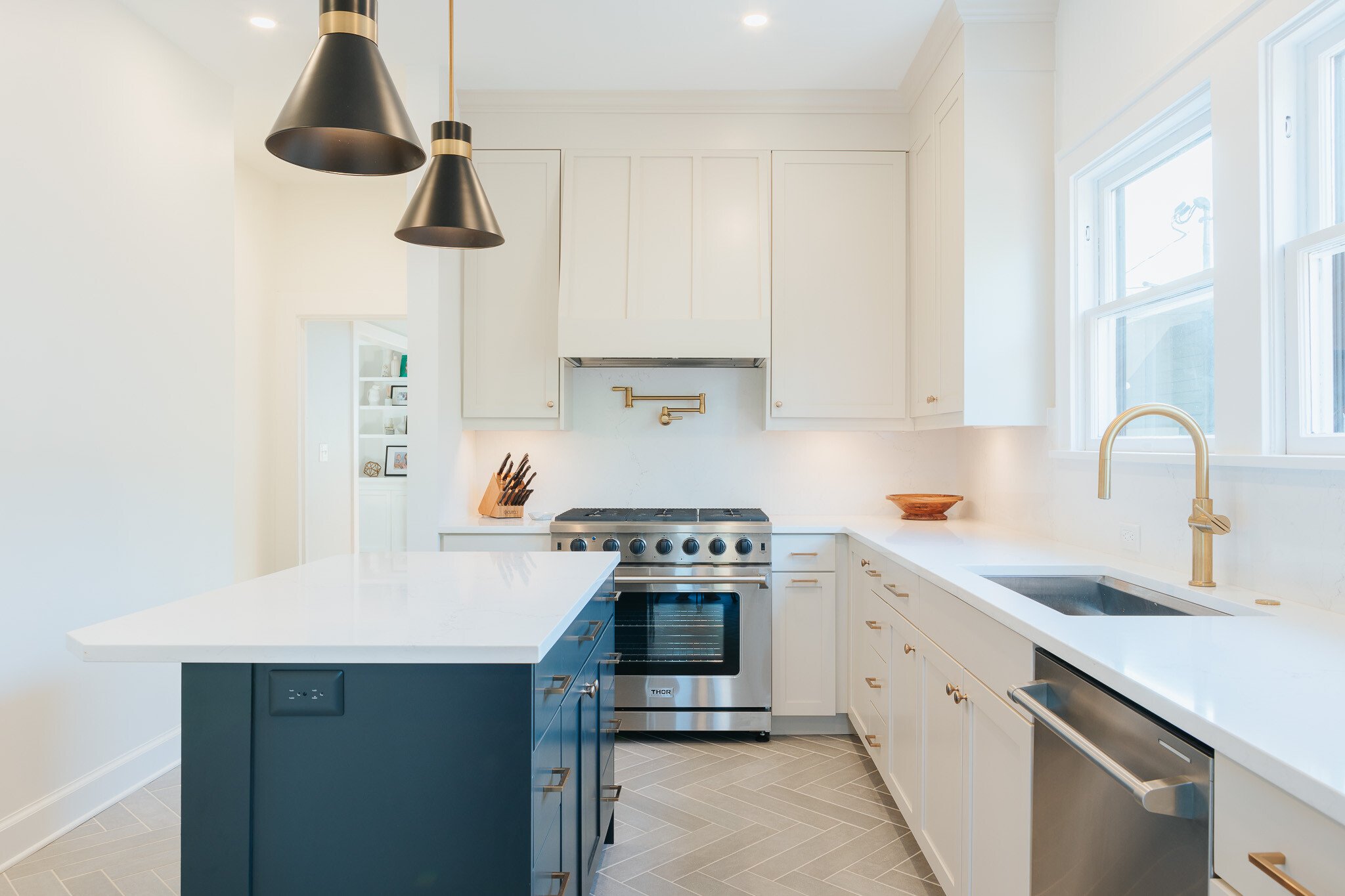 Small Kitchen Remodel Ideas: 25 Solutions for Every Budget