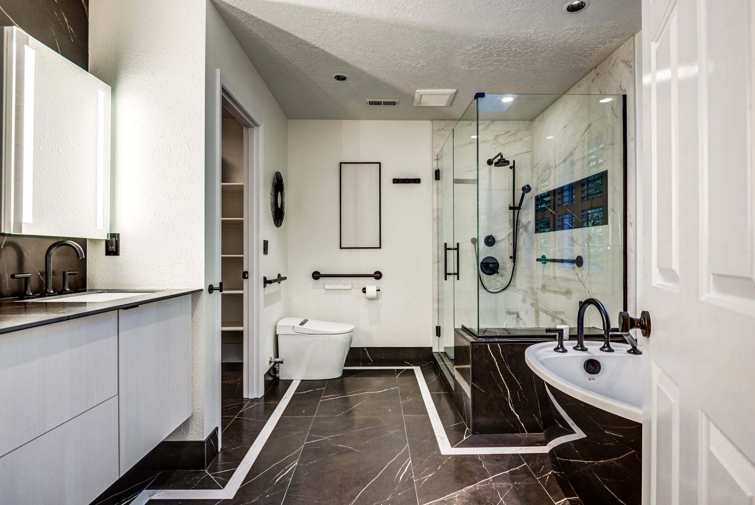 Does a house need a bathtub? - Lamont Bros.