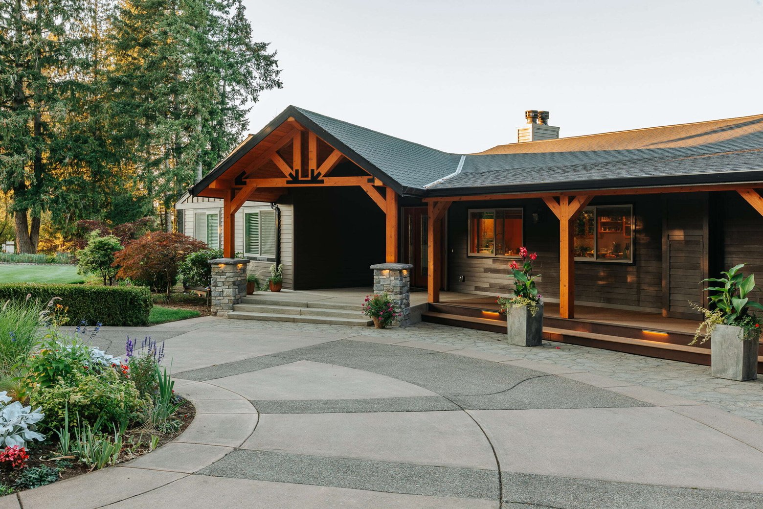 How to Do An Exterior Makeover on Your Portland Home - Lamont Bros.