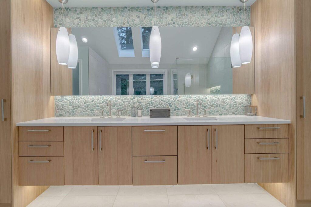 What are the different types of bathroom vanities? - Lamont Bros.